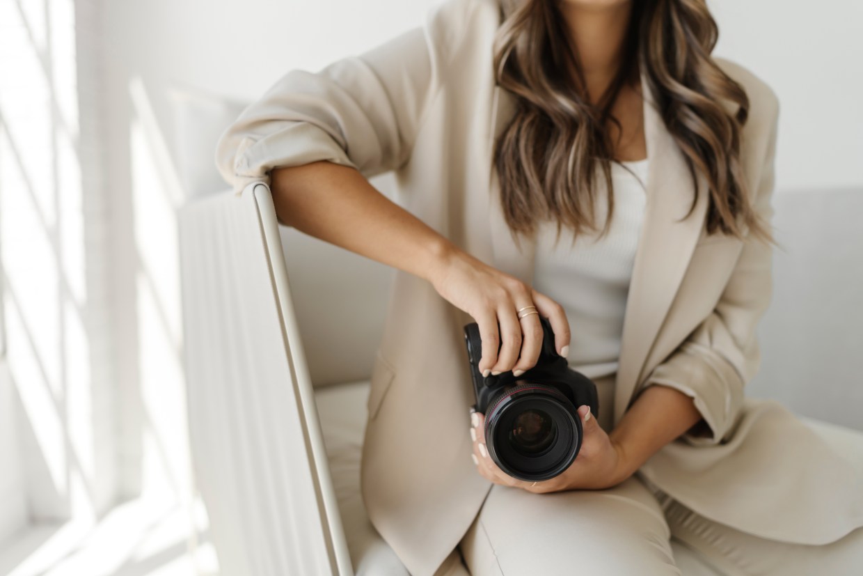 How to Book Freelance Modeling Jobs Easily | PMM Today